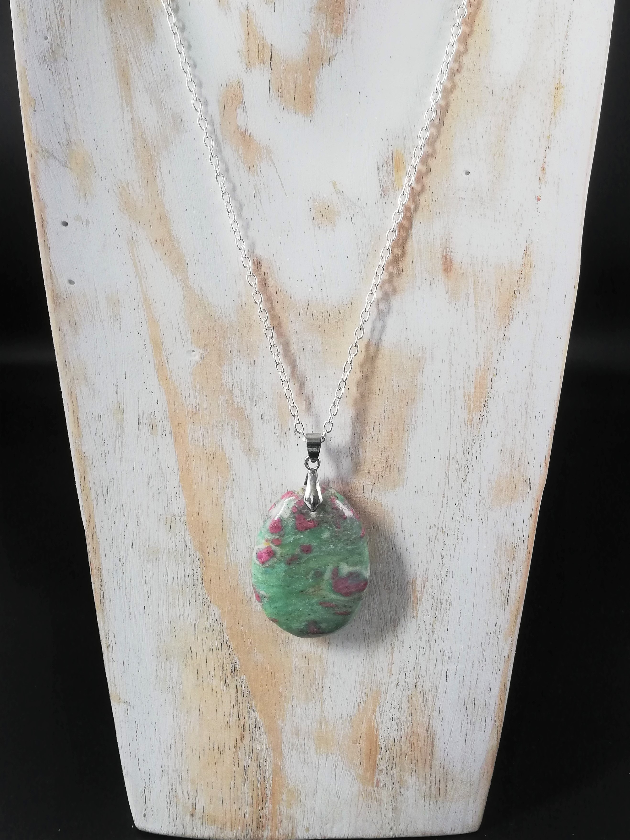 RUBIS SUR FUSCHITE - ROSE & AMOS